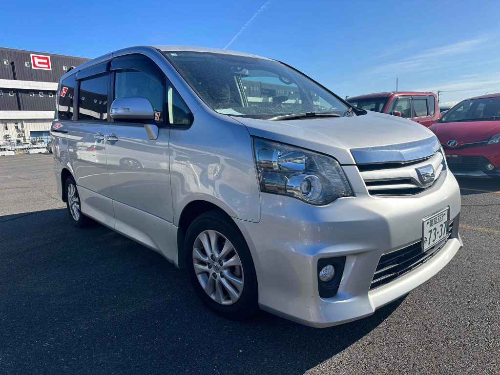 NOAH SI 2012 Silver - Xe oto cũ ở Nhật - 38Auto Japan
